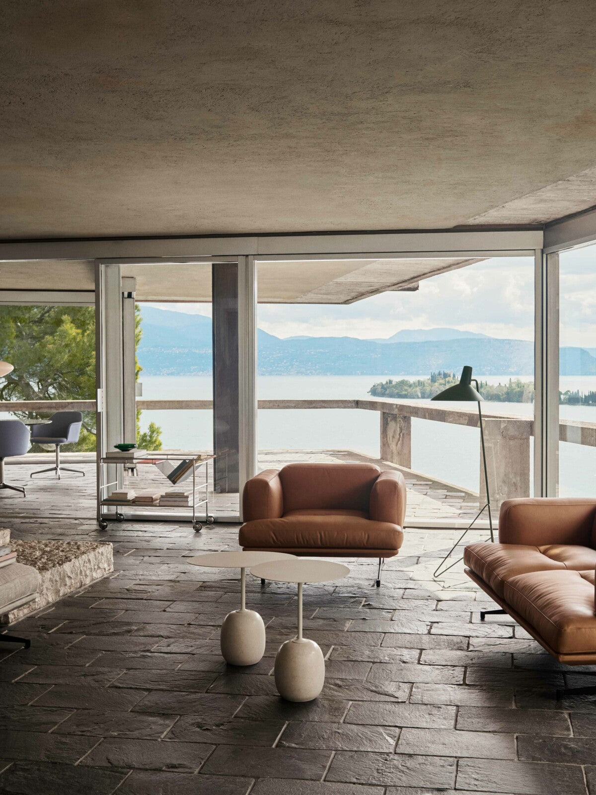 Tripod HM8 – Verso